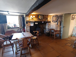 Gallery | Coach and Horses Pub, Longborough