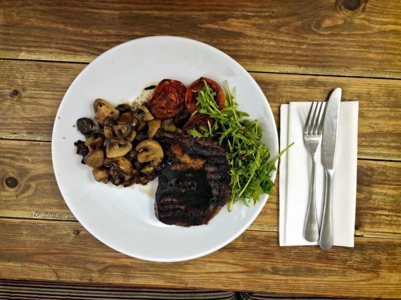 Gallery | Coach and Horses Pub, Longborough