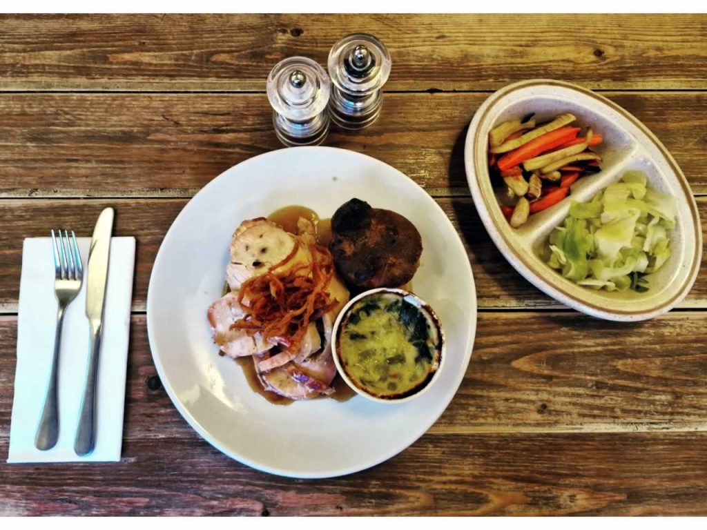 Gallery | Coach and Horses Pub, Longborough