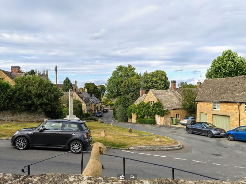 Gallery | Coach and Horses Pub, Longborough