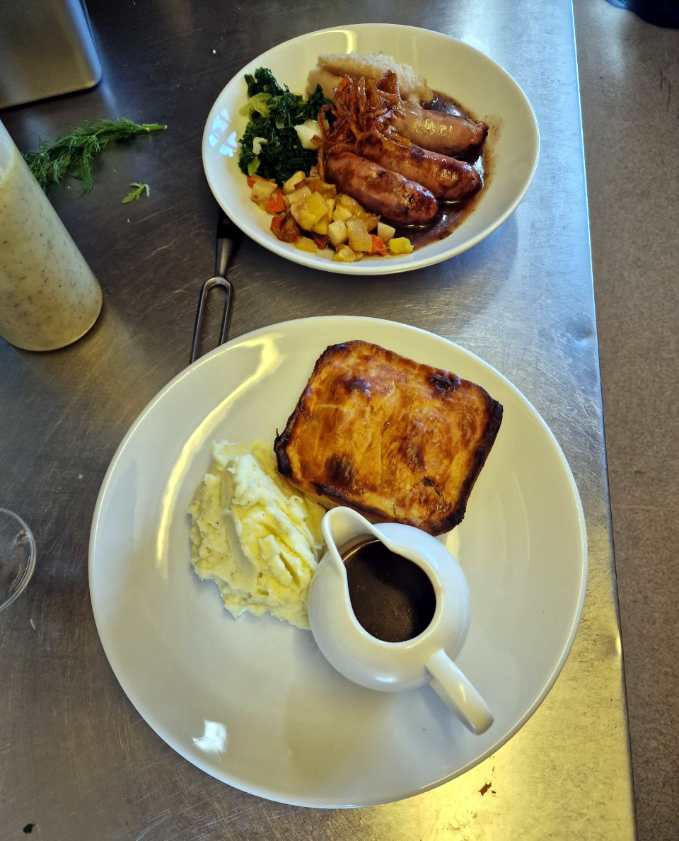 Gallery | Coach and Horses Pub, Longborough